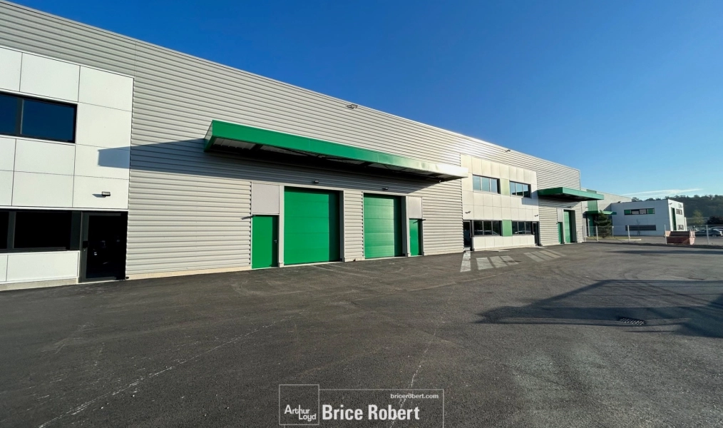 Cellules d'activités neuves disponibles à la location situées à Vourles